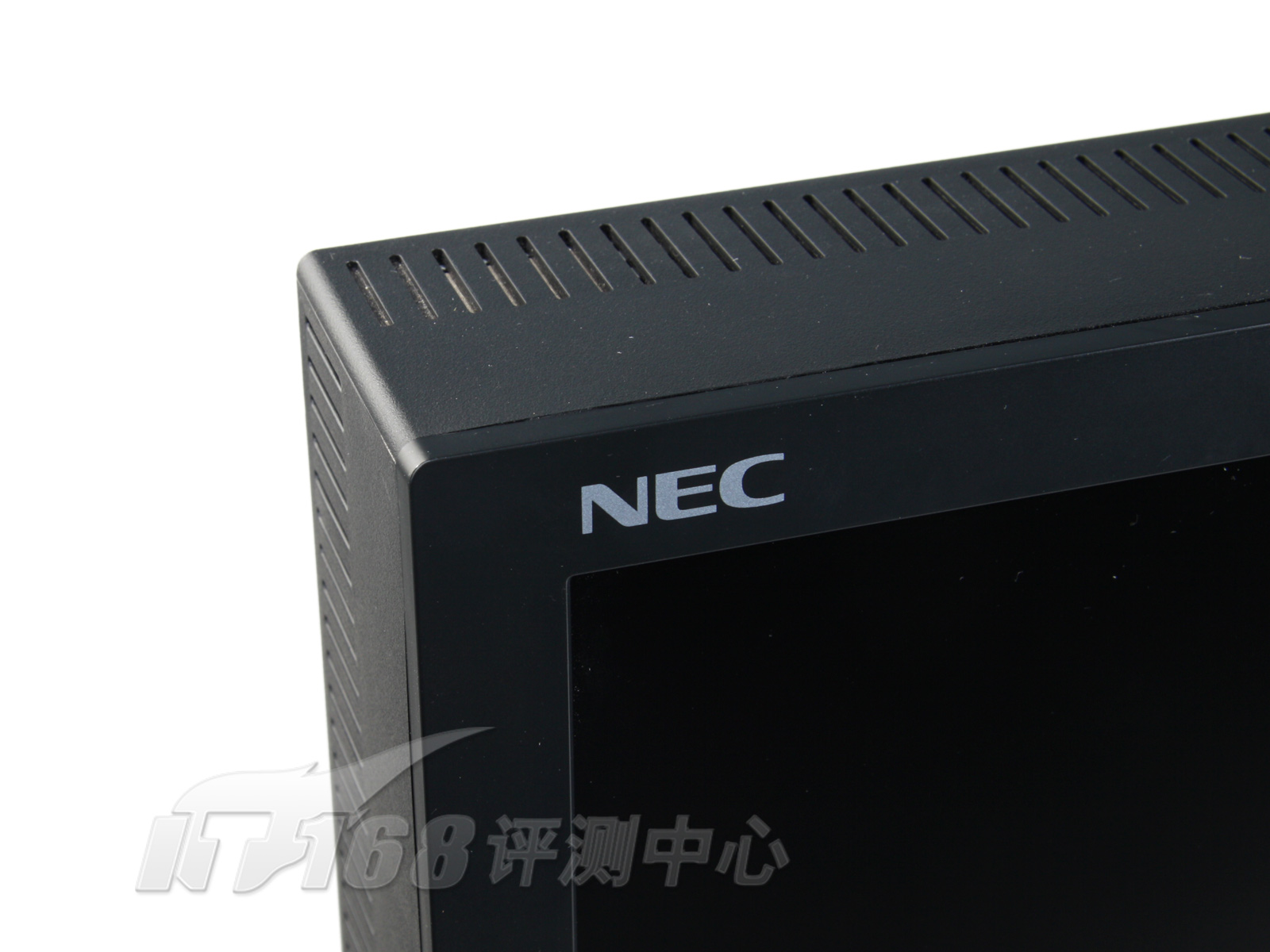 大两吋就贵10倍！最优异专业26宽屏首测-显示器专区